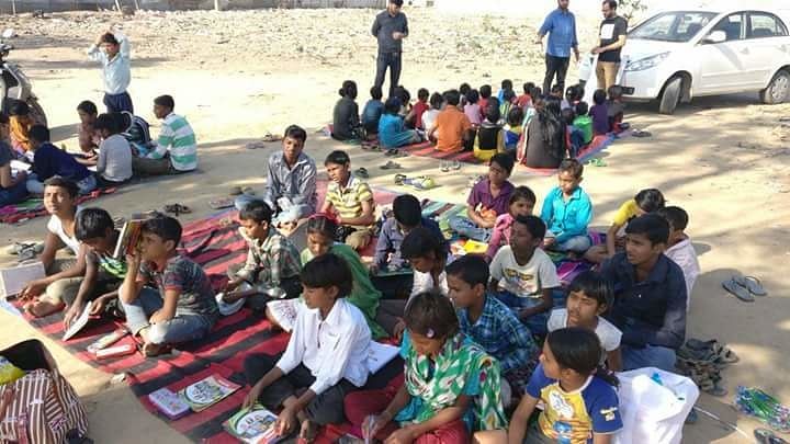Teaching Underprivileged Kids - Ketto