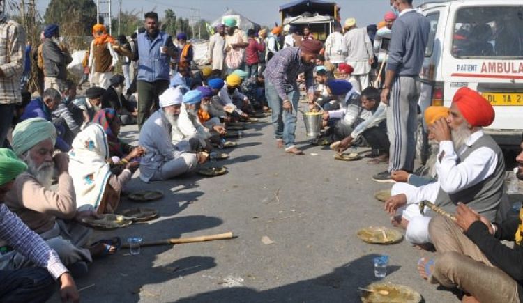 Feeding The Farmers { Guru Ka Langar } - Ketto