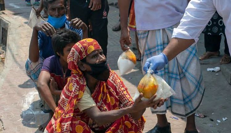 Helping Hungry And Poor People - Ketto