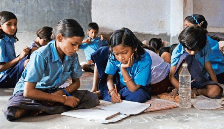 Support Deserving Students In Government Schools - Ketto