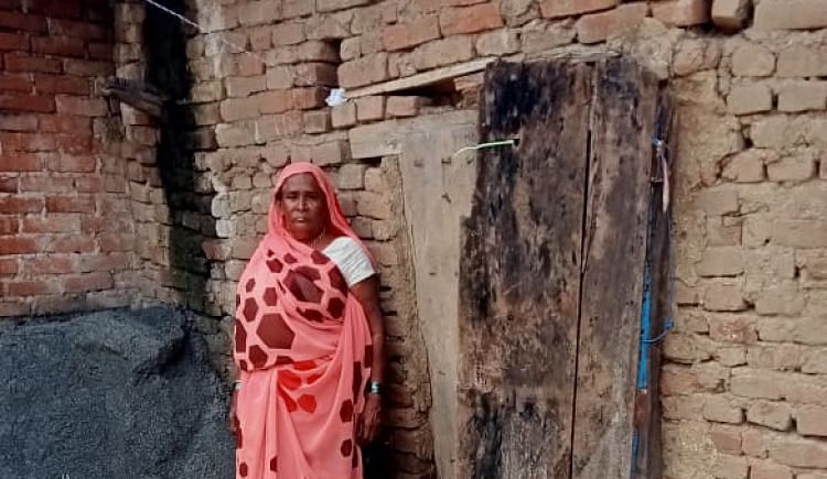 For Old Age Widow Women - Ketto