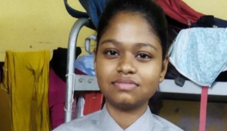 Empower Dreams: Fundraising For An Aspiring Students Education - Ketto