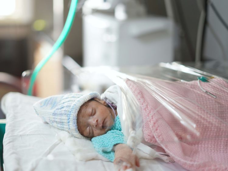 Weighing Less Than 1 Kg, Premature Baby Is Battling Respiratory ...