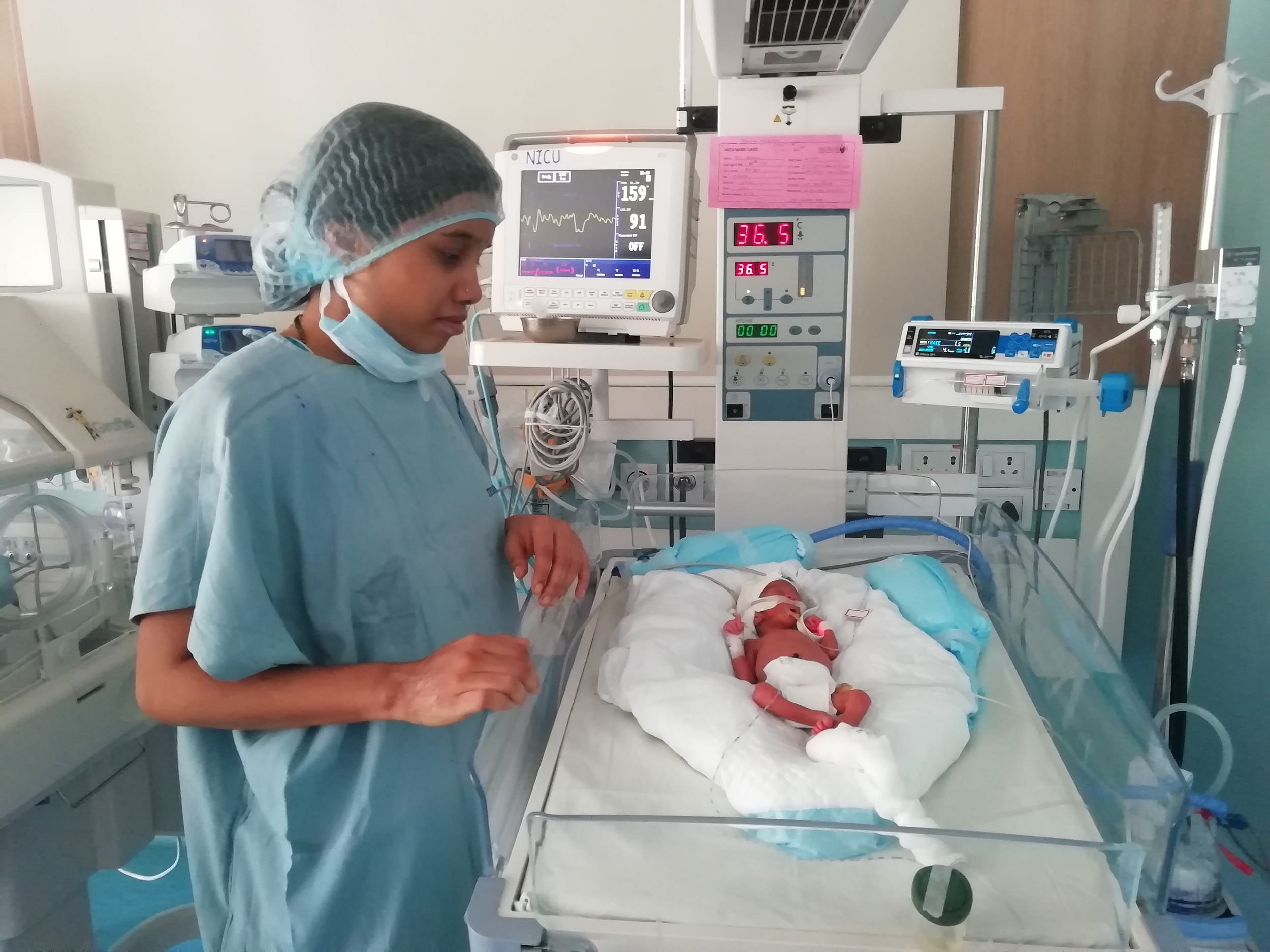 My Baby Is Suffocating To Death In Front Of My Eyes And I Am Totally ...